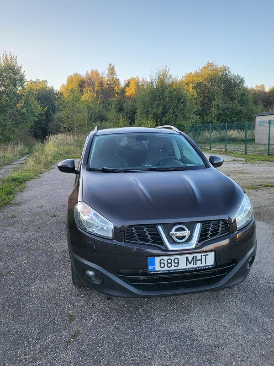 Brown Nissan Qashqai 2012 in Kohtla-Jarve, with an engine capacity of 1.60 L and mileage of 198 thousand km for 6000 €, photo 16 on AUTOMOTO.COM.LV