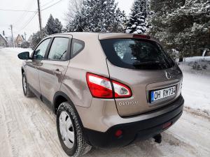 Brown Nissan Qashqai 2013 in Mazeikiai, with an engine capacity of 1.50 L and mileage of 219 thousand km for 6200 €, photo 6 on AUTOMOTO.COM.LV