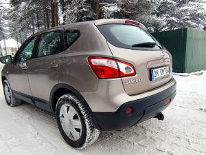 Brown Nissan Qashqai 2013 in Mazeikiai, with an engine capacity of 1.50 L and mileage of 219 thousand km for 6200 €, photo 23 on AUTOMOTO.COM.LV