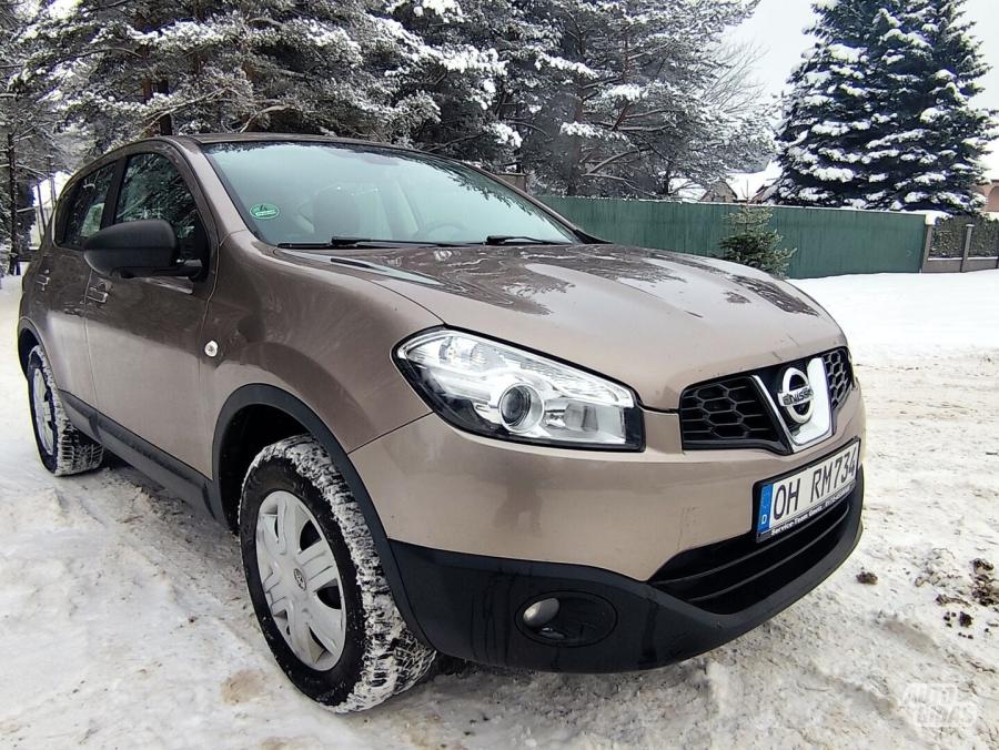 Brown Nissan Qashqai 2013 in Mazeikiai, with an engine capacity of 1.50 L and mileage of 219 thousand km for 6200 €, photo 25 on AUTOMOTO.COM.LV