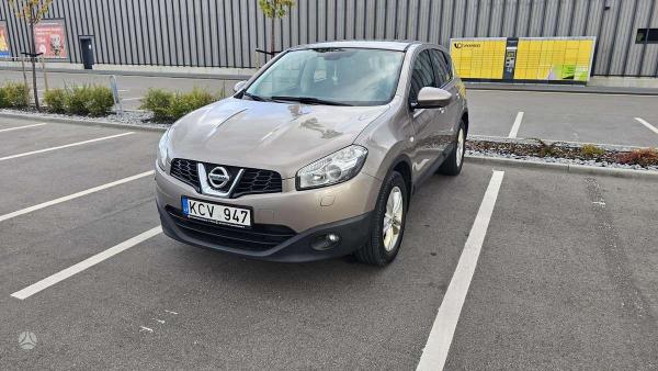 Nissan Qashqai 2013 Viļņa vietnē Brūns Nissan Qashqai 2013 Viļņa, ar dzinēja tilpumu 1.60 L un nobraukumu 208 tūkst. km par 4800 €, foto 3 vietnē AUTOMOTO.COM.LV