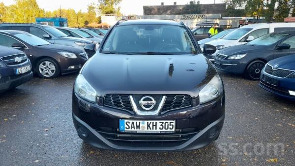 Nissan Qashqai 2013 Rīga vietnē Brūns Nissan Qashqai 2013 Rīga, ar dzinēja tilpumu 1.60 L un nobraukumu 220 tūkst. km par 5900 €, foto 1 vietnē AUTOMOTO.COM.LV