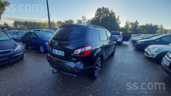 Nissan Qashqai 2013 Rīga vietnē Brūns Nissan Qashqai 2013 Rīga, ar dzinēja tilpumu 1.60 L un nobraukumu 220 tūkst. km par 5900 €, foto 9 vietnē AUTOMOTO.COM.LV