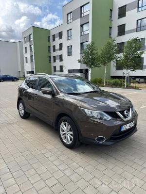 Brūns Nissan Qashqai 2014 Rīga, ar dzinēja tilpumu 1.20 L un nobraukumu 209 tūkst. km par 5790 €, foto 5 vietnē AUTOMOTO.COM.LV