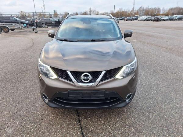 Brūns Nissan Qashqai 2014 Marijampole, ar dzinēja tilpumu 1.20 L un nobraukumu 142 tūkst. km par 6999 €, foto 1 vietnē AUTOMOTO.COM.LV