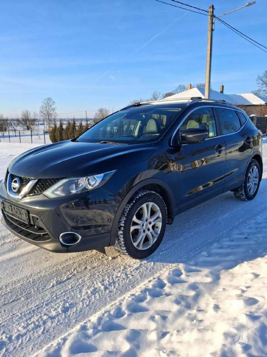 Brown Nissan Qashqai 2014 in Raseiniai, with an engine capacity of 1.46 L and mileage of 206 thousand km for 6999 €, photo 12 on AUTOMOTO.COM.LV