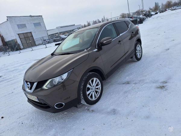 Brūns Nissan Qashqai 2014 Marijampole, ar dzinēja tilpumu 1.46 L un nobraukumu 219 tūkst. km par 7599 €, foto 1 vietnē AUTOMOTO.COM.LV