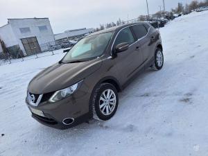 Brown Nissan Qashqai 2014 in Marijampole, with an engine capacity of 1.46 L and mileage of 219 thousand km for 7599 €, photo  on AUTOMOTO.COM.LV