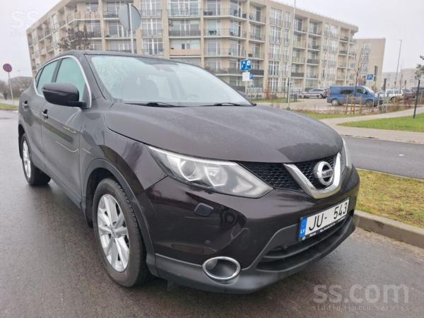 Brown Nissan Qashqai 2014 in Riga, with an engine capacity of 1.20 L and mileage of 191 thousand km for 6800 €, photo 6 on AUTOMOTO.COM.LV