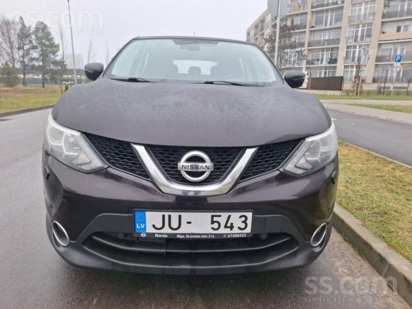 Brown Nissan Qashqai 2014 in Riga, with an engine capacity of 1.20 L and mileage of 191 thousand km for 6800 €, photo 7 on AUTOMOTO.COM.LV