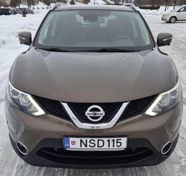Brown Nissan Qashqai 2014 in Kaunas, with an engine capacity of 1.60 L and mileage of 127 thousand km for 10600 €, photo 3 on AUTOMOTO.COM.LV