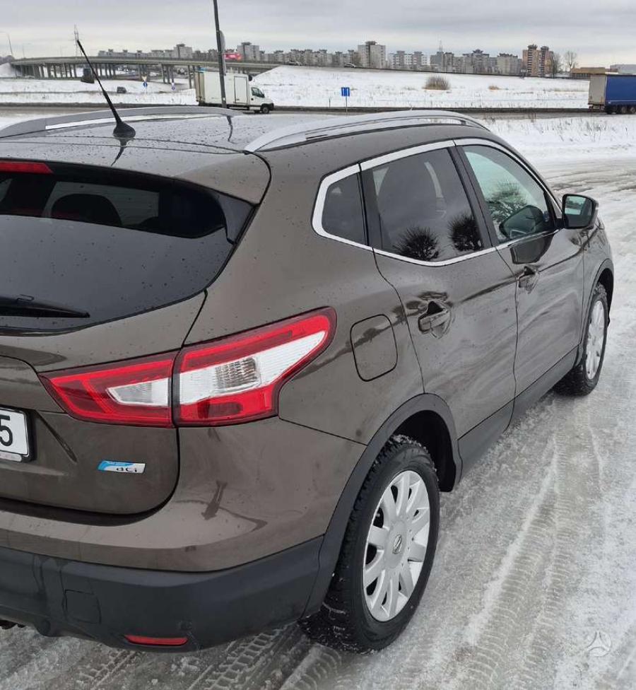 Brūns Nissan Qashqai 2014 Kauņa, ar dzinēja tilpumu 1.60 L un nobraukumu 127 tūkst. km par 10600 €, foto 8 vietnē AUTOMOTO.COM.LV