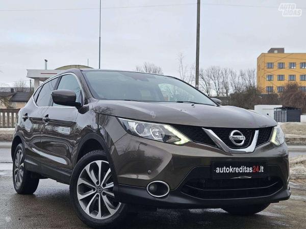 Brown Nissan Qashqai 2014 in Siauliai, with an engine capacity of 1.20 L and mileage of 176 thousand km for 7950 €, photo 1 on AUTOMOTO.COM.LV