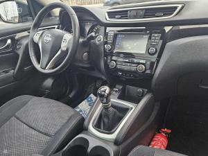 Brown Nissan Qashqai 2014 in Siauliai, with an engine capacity of 1.20 L and mileage of 176 thousand km for 7950 €, photo 12 on AUTOMOTO.COM.LV