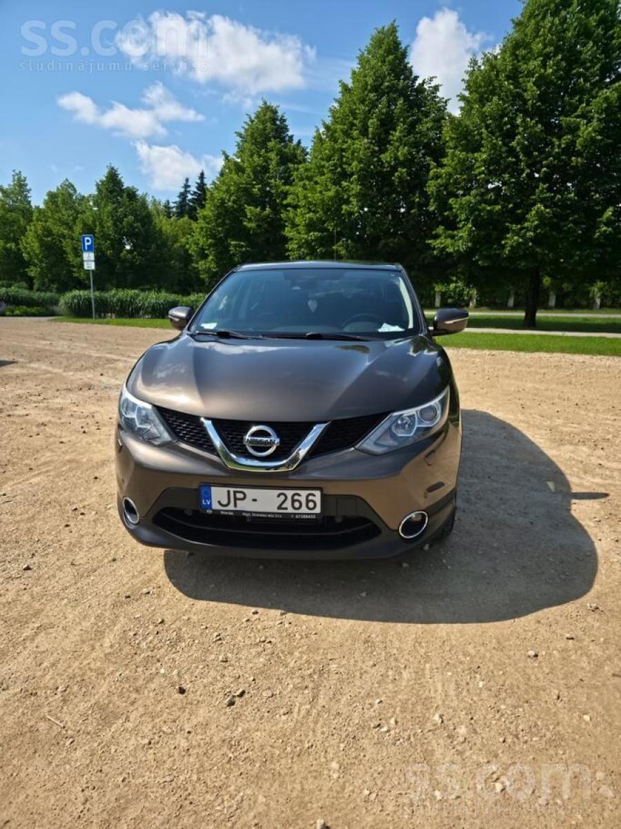 Brūns Nissan Qashqai 2014 Rīga, ar dzinēja tilpumu 1.60 L un nobraukumu 135 tūkst. km par 8900 €, foto 1 vietnē AUTOMOTO.COM.LV