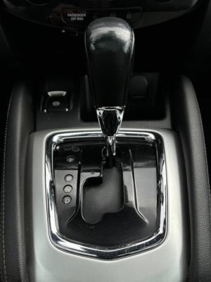 Brown Nissan Qashqai 2014 in Riga, with an engine capacity of 1.60 L and mileage of 179 thousand km for 11999 €, photo 16 on AUTOMOTO.COM.LV