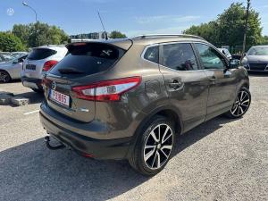 Brown Nissan Qashqai 2014 in Alytus, with an engine capacity of 1.46 L and mileage of 170 thousand km for 9500 €, photo 4 on AUTOMOTO.COM.LV