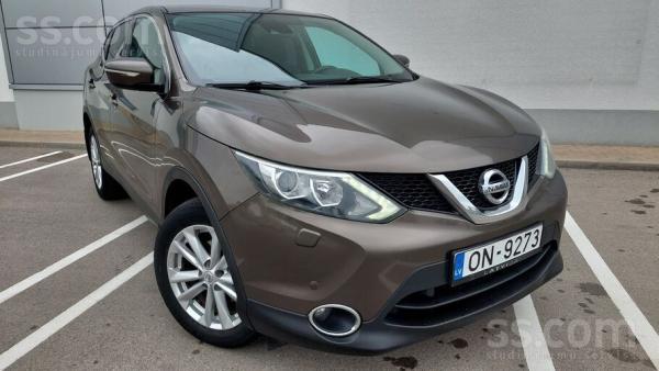Brown Nissan Qashqai 2014 in Riga, with an engine capacity of 1.60 L and mileage of 0 thousand km for 6800 €, photo 1 on AUTOMOTO.COM.LV