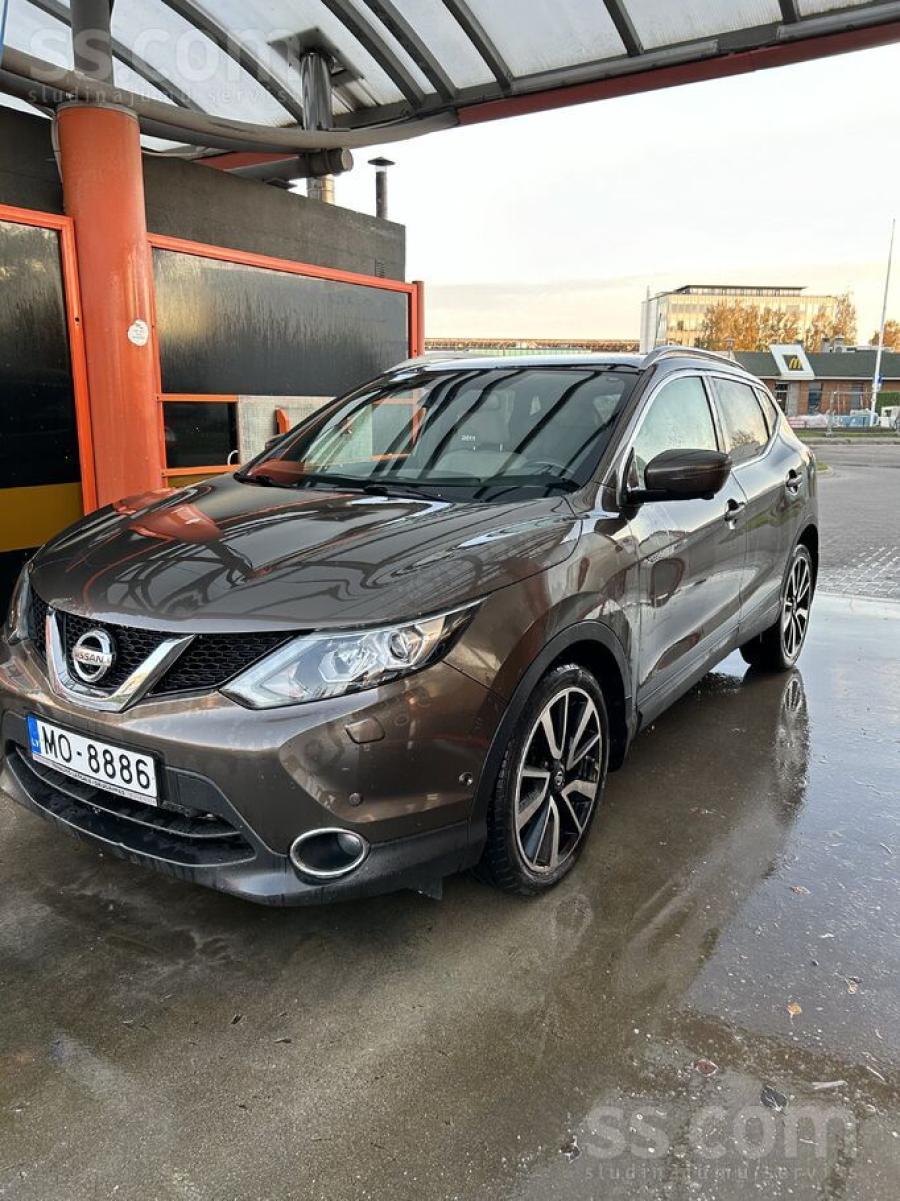 Brūns Nissan Qashqai 2014 Rīga, ar dzinēja tilpumu 1.60 L un nobraukumu 162 tūkst. km par 8800 €, foto 1 vietnē AUTOMOTO.COM.LV