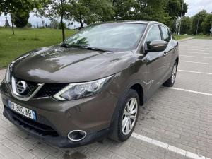 Brown Nissan Qashqai 2014 in Taurage, with an engine capacity of 1.20 L and mileage of 142 thousand km for 5650 €, photo 4 on AUTOMOTO.COM.LV