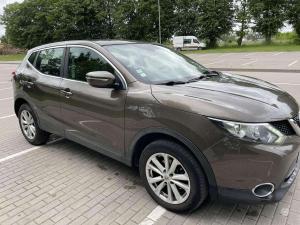Brown Nissan Qashqai 2014 in Taurage, with an engine capacity of 1.20 L and mileage of 142 thousand km for 5650 €, photo 6 on AUTOMOTO.COM.LV
