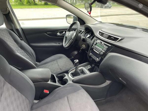 Brūns Nissan Qashqai 2014 Tauragė, ar dzinēja tilpumu 1.20 L un nobraukumu 142 tūkst. km par 5650 €, foto 7 vietnē AUTOMOTO.COM.LV