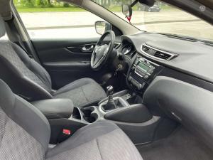 Brown Nissan Qashqai 2014 in Taurage, with an engine capacity of 1.20 L and mileage of 142 thousand km for 5650 €, photo 8 on AUTOMOTO.COM.LV