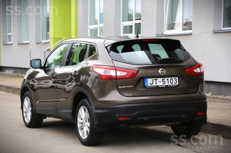 Brown Nissan Qashqai 2014 in Riga, with an engine capacity of 1.20 L and mileage of 123 thousand km for 7495 €, photo 6 on AUTOMOTO.COM.LV