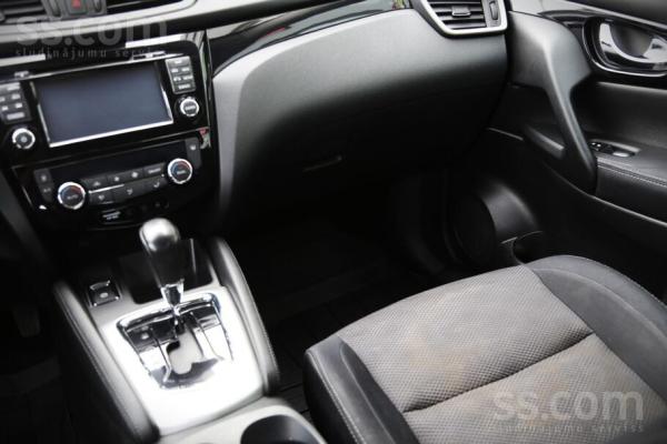 Brown Nissan Qashqai 2014 in Riga, with an engine capacity of 1.20 L and mileage of 123 thousand km for 7495 €, photo 10 on AUTOMOTO.COM.LV