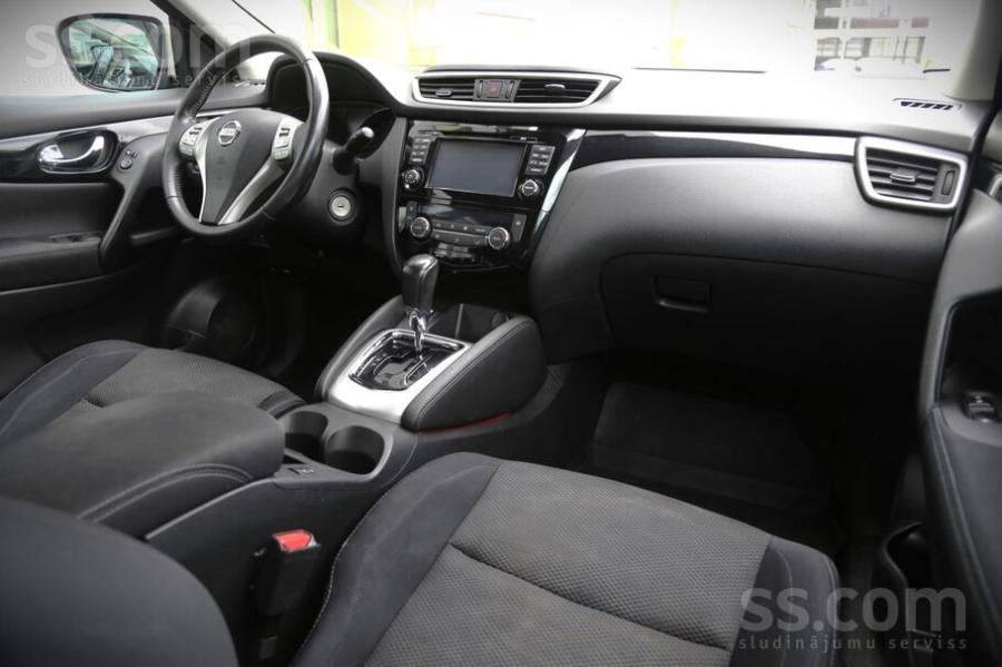 Brown Nissan Qashqai 2014 in Riga, with an engine capacity of 1.20 L and mileage of 123 thousand km for 7495 €, photo 12 on AUTOMOTO.COM.LV
