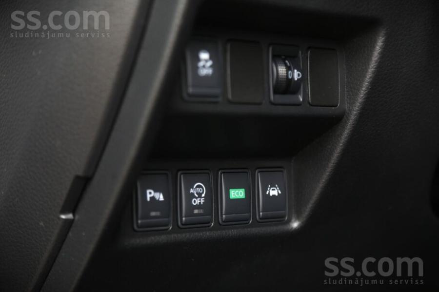 Brown Nissan Qashqai 2014 in Riga, with an engine capacity of 1.20 L and mileage of 123 thousand km for 7495 €, photo 17 on AUTOMOTO.COM.LV