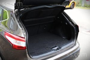 Brown Nissan Qashqai 2014 in Riga, with an engine capacity of 1.20 L and mileage of 123 thousand km for 7495 €, photo 21 on AUTOMOTO.COM.LV