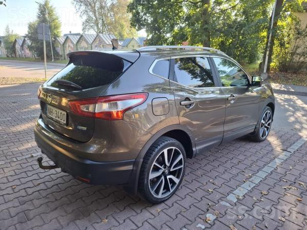 Brūns Nissan Qashqai 2014 Jēkabpils, ar dzinēja tilpumu 1.60 L un nobraukumu 341 tūkst. km par 5100 €, foto 6 vietnē AUTOMOTO.COM.LV