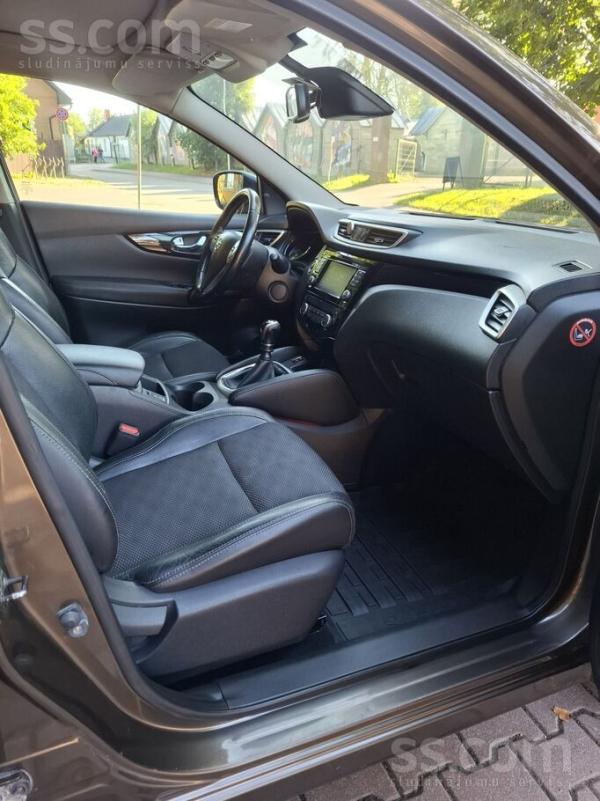 Brūns Nissan Qashqai 2014 Jēkabpils, ar dzinēja tilpumu 1.60 L un nobraukumu 341 tūkst. km par 5100 €, foto 8 vietnē AUTOMOTO.COM.LV