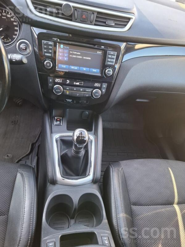 Brūns Nissan Qashqai 2014 Jēkabpils, ar dzinēja tilpumu 1.60 L un nobraukumu 341 tūkst. km par 5100 €, foto 11 vietnē AUTOMOTO.COM.LV