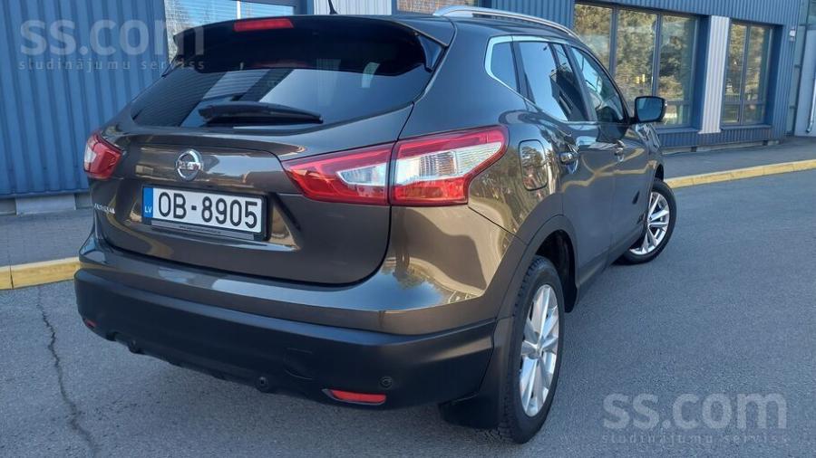 Brown Nissan Qashqai 2015 in Riga, with an engine capacity of 1.20 L and mileage of 90 thousand km for 9950 €, photo 5 on AUTOMOTO.COM.LV