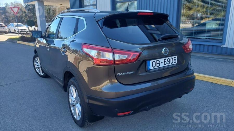 Brown Nissan Qashqai 2015 in Riga, with an engine capacity of 1.20 L and mileage of 90 thousand km for 9950 €, photo 6 on AUTOMOTO.COM.LV