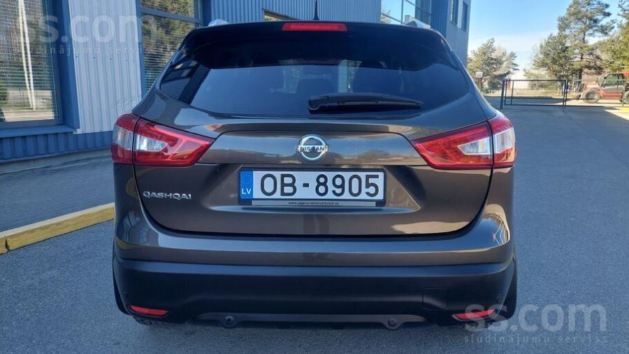 Brown Nissan Qashqai 2015 in Riga, with an engine capacity of 1.20 L and mileage of 90 thousand km for 9950 €, photo 14 on AUTOMOTO.COM.LV
