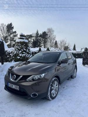 Brūns Nissan Qashqai 2015 Klaipėda, ar dzinēja tilpumu 1.20 L un nobraukumu 118 tūkst. km par 8500 €, foto  vietnē AUTOMOTO.COM.LV