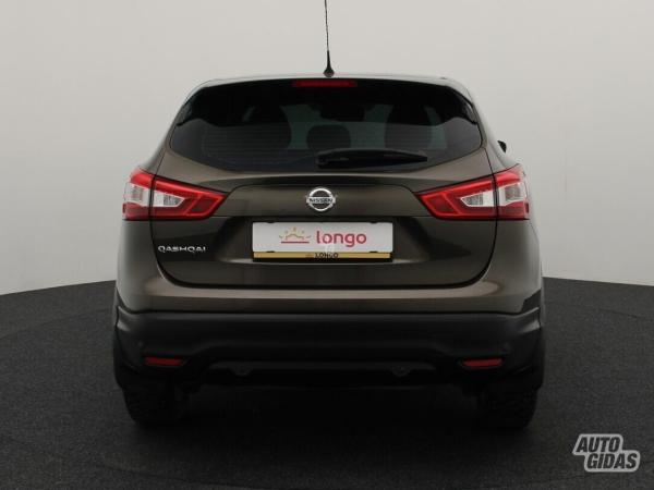 Brown Nissan Qashqai 2015 in Vilnius, with an engine capacity of 1.20 L and mileage of 134 thousand km for 9599 €, photo 5 on AUTOMOTO.COM.LV