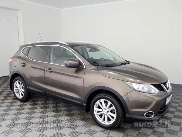 Brown Nissan Qashqai 2015 in Tallinn, with an engine capacity of 1.20 L and mileage of 209 thousand km for 4499 €, photo 1 on AUTOMOTO.COM.LV