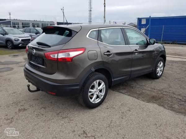 Brown Nissan Qashqai 2015 in Kaunas, with an engine capacity of 1.20 L and mileage of 209 thousand km for 6450 €, photo 5 on AUTOMOTO.COM.LV