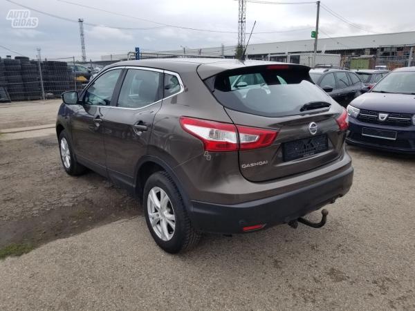 Brown Nissan Qashqai 2015 in Kaunas, with an engine capacity of 1.20 L and mileage of 209 thousand km for 6450 €, photo 7 on AUTOMOTO.COM.LV