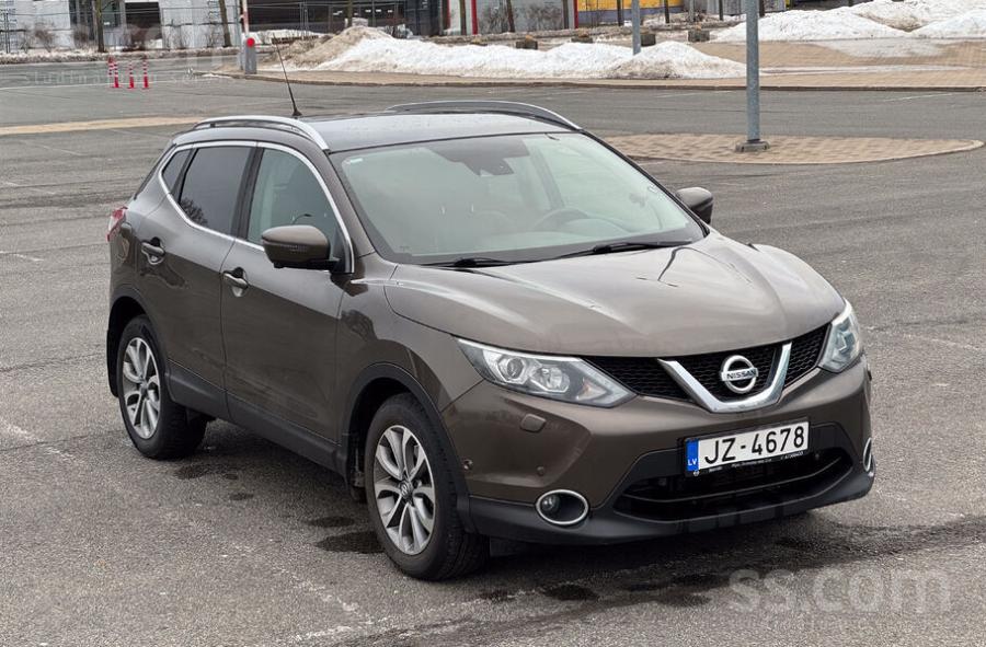 Brūns Nissan Qashqai 2015 Rīga, ar dzinēja tilpumu 1.60 L un nobraukumu 184 tūkst. km par 8870 €, foto 1 vietnē AUTOMOTO.COM.LV