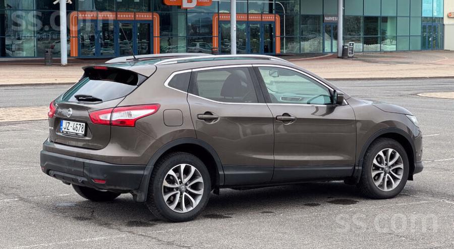 Brūns Nissan Qashqai 2015 Rīga, ar dzinēja tilpumu 1.60 L un nobraukumu 184 tūkst. km par 8870 €, foto 5 vietnē AUTOMOTO.COM.LV