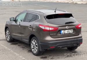 Brūns Nissan Qashqai 2015 Rīga, ar dzinēja tilpumu 1.60 L un nobraukumu 184 tūkst. km par 8870 €, foto 8 vietnē AUTOMOTO.COM.LV