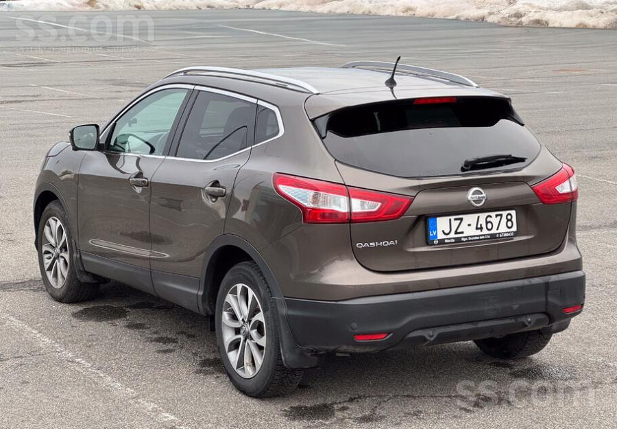 Brūns Nissan Qashqai 2015 Rīga, ar dzinēja tilpumu 1.60 L un nobraukumu 184 tūkst. km par 8870 €, foto 8 vietnē AUTOMOTO.COM.LV