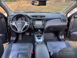 Brūns Nissan Qashqai 2015 Rīga, ar dzinēja tilpumu 1.60 L un nobraukumu 184 tūkst. km par 8870 €, foto 15 vietnē AUTOMOTO.COM.LV