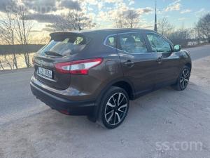 Brūns Nissan Qashqai 2015 Rīga, ar dzinēja tilpumu 1.20 L un nobraukumu 192 tūkst. km par 7500 €, foto 3 vietnē AUTOMOTO.COM.LV