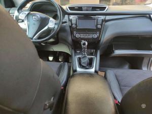 Brūns Nissan Qashqai 2015 Viļņa, ar dzinēja tilpumu 1.60 L un nobraukumu 191 tūkst. km par 9550 €, foto 11 vietnē AUTOMOTO.COM.LV